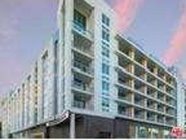 2 bedroom in Los Angeles CA 90036