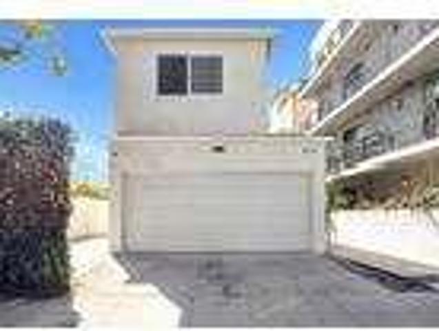 2 bedroom in Los Angeles CA 90064