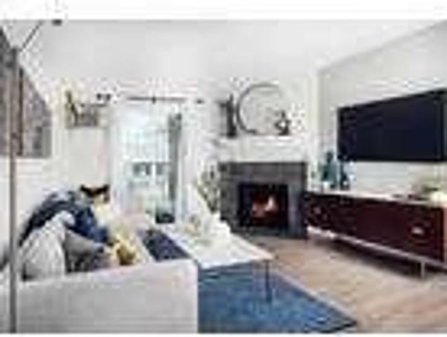 2 bedroom in Lakewood CO 80232