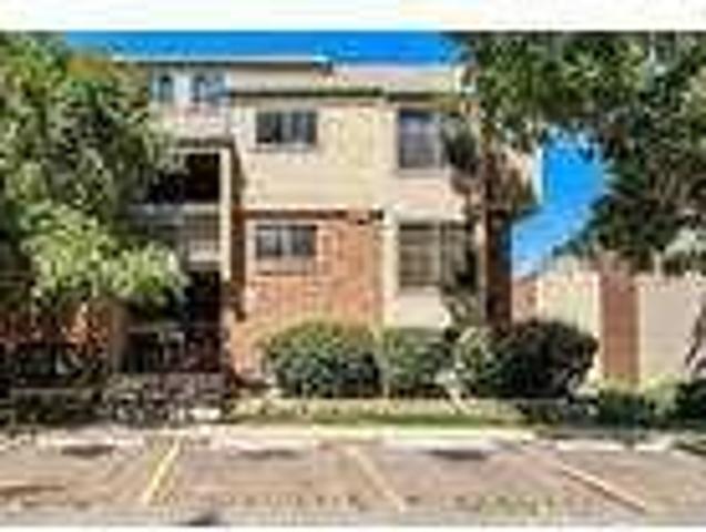 2 bedroom in Lakewood CO 80235