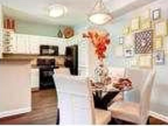 2 bedroom in Lakewood CO 80235