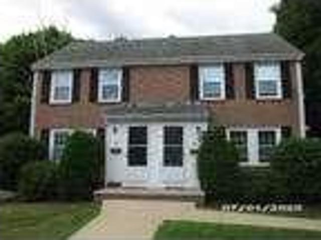 2 bedroom in Lexington Massachusetts 02420