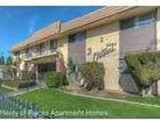 2 bedroom in Lynwood CA 90262