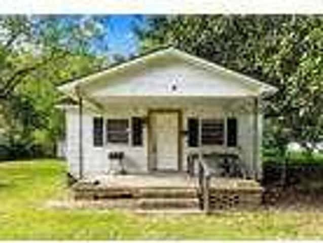 2 bedroom in Mobile Alabama 36605