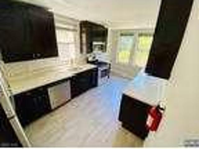 2 bedroom in Montclair New Jersey 07042