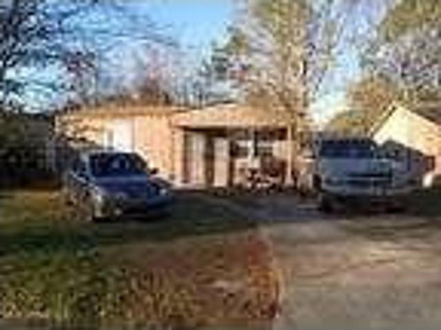 2 bedroom in Moss Point Mississippi 39563