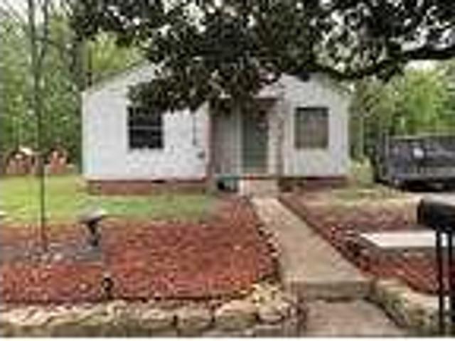 2 bedroom in Malvern Arkansas 72104