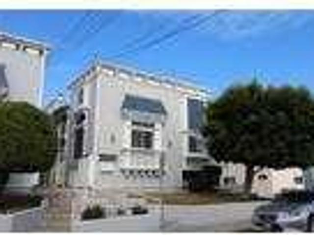 2 bedroom in Manhattan Beach California 90266