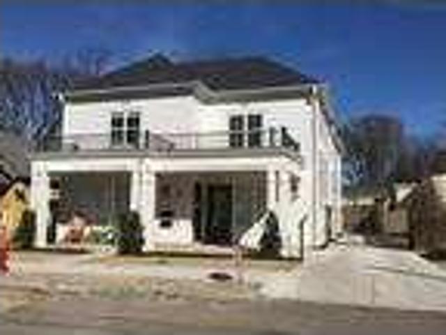 2 bedroom in Memphis Tennessee 38104