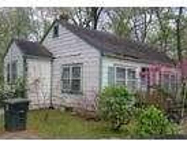 2 bedroom in Memphis TN 38106