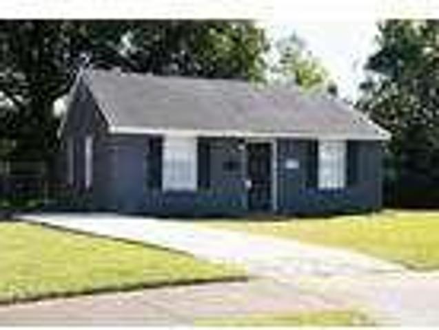 2 bedroom in Memphis TN 38109