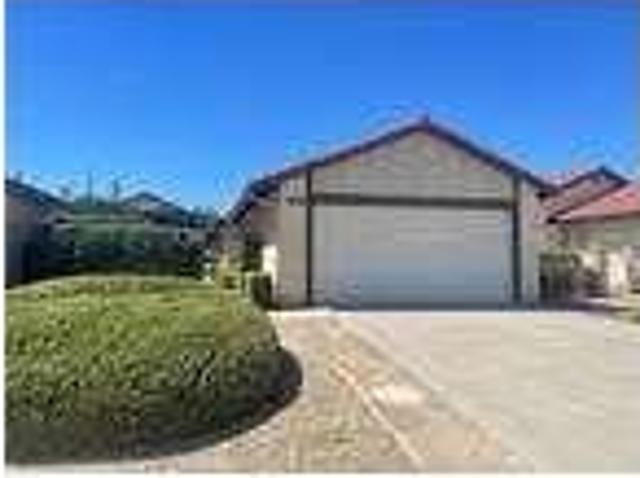 2 bedroom in Menifee California 92586