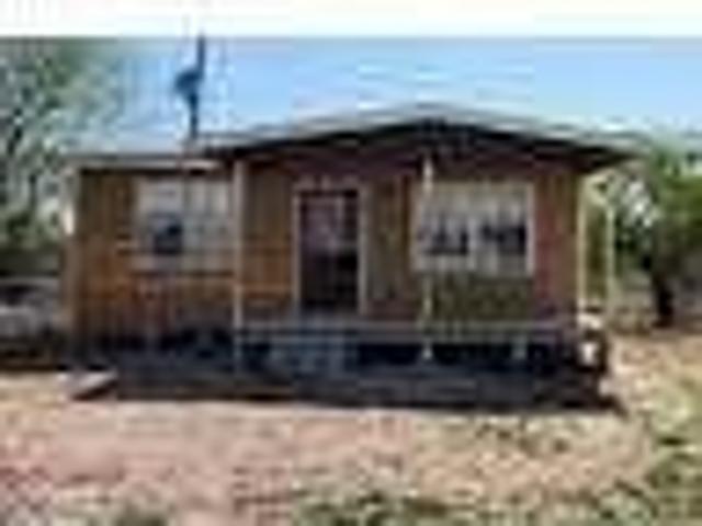 2 bedroom in Mercedes TX 78570