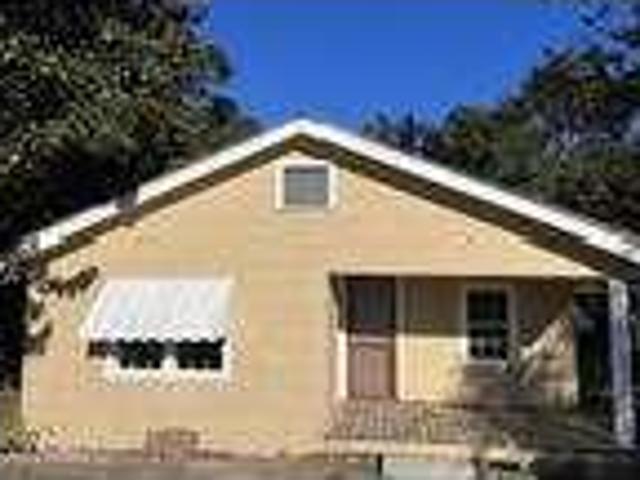 2 bedroom in Meridian Mississippi 39301