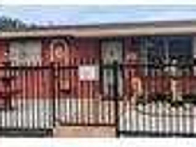 2 bedroom in Miami Florida 33147