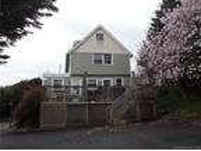 2 bedroom in Milford CT 06460