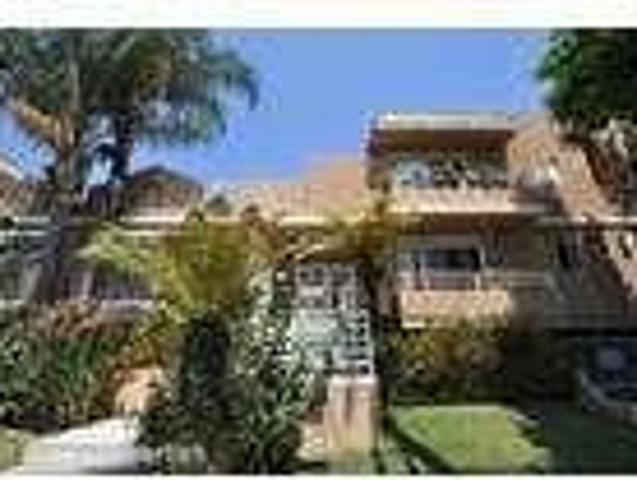 2 bedroom in North Hollywood CA 91601