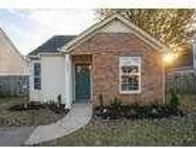 2 bedroom in Nashville TN 37214