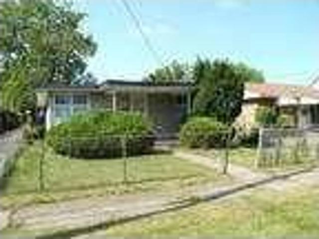 2 bedroom in Niagara Falls New York 14305