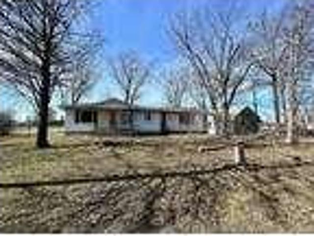 2 bedroom in Sorento IL 62086