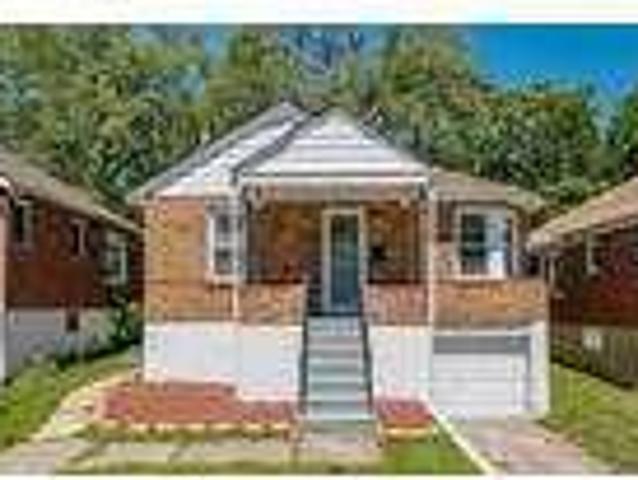 2 bedroom in Saint Louis MO 63121