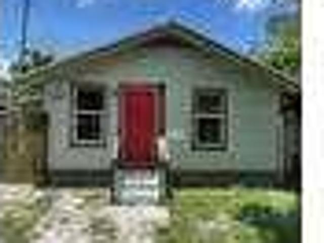 2 bedroom in Saint Petersburg FL 33712