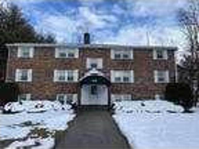 2 bedroom in Salem NH 03079