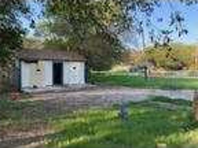 2 bedroom in Sansom Park Texas 76114