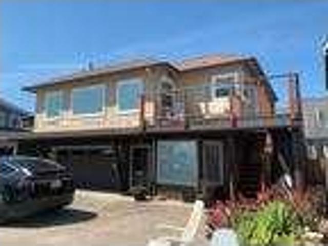 2 bedroom in Santa Cruz California 95062