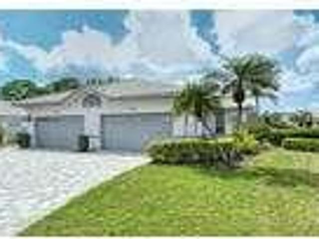 2 bedroom in Sarasota FL 34235