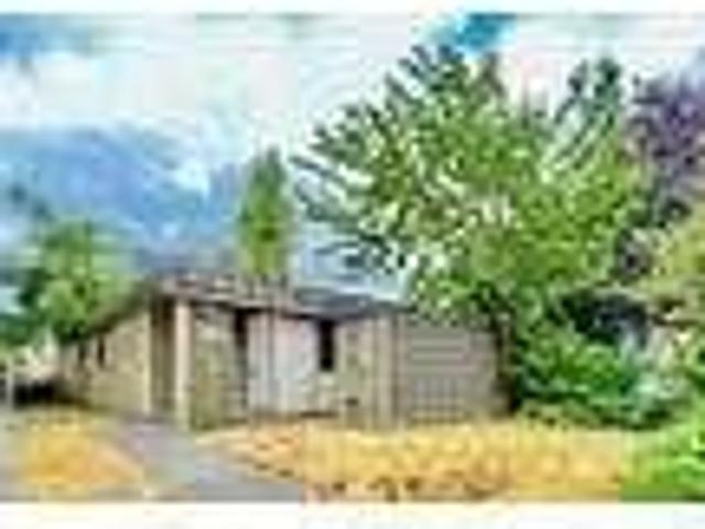 2 bedroom in Seattle WA 98103