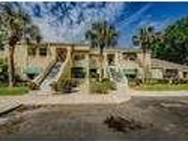 2 bedroom in Seminole FL 33777