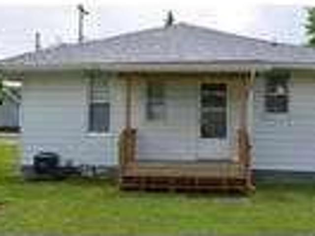 2 bedroom in Staunton Illinois 62088