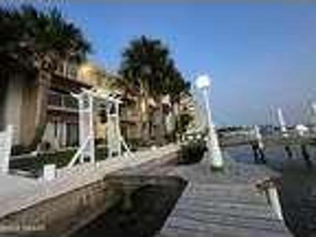 2 bedroom in Port Orange Florida 32127