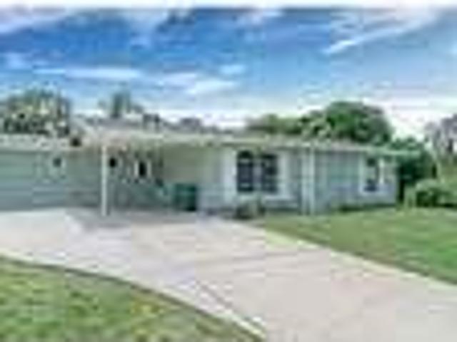2 bedroom in Port Saint Lucie FL 34983