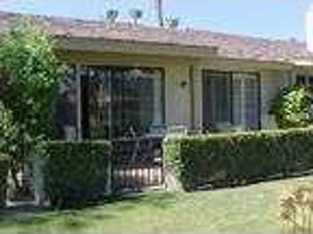 2 bedroom in Palm Desert California 92260
