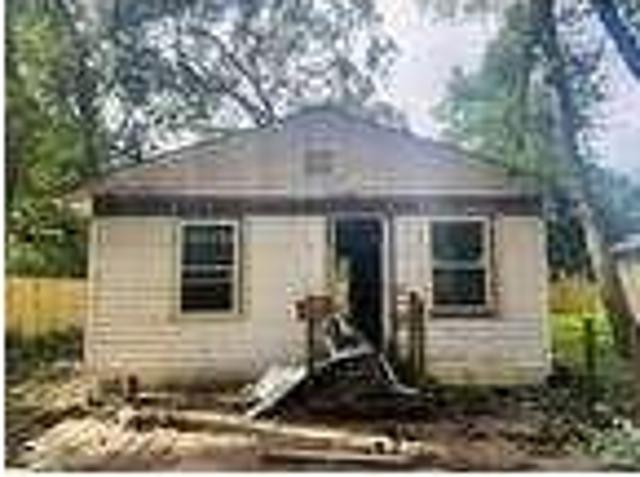 2 bedroom in Pensacola Florida 32505