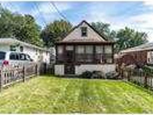 2 bedroom in Peoria Illinois 61603