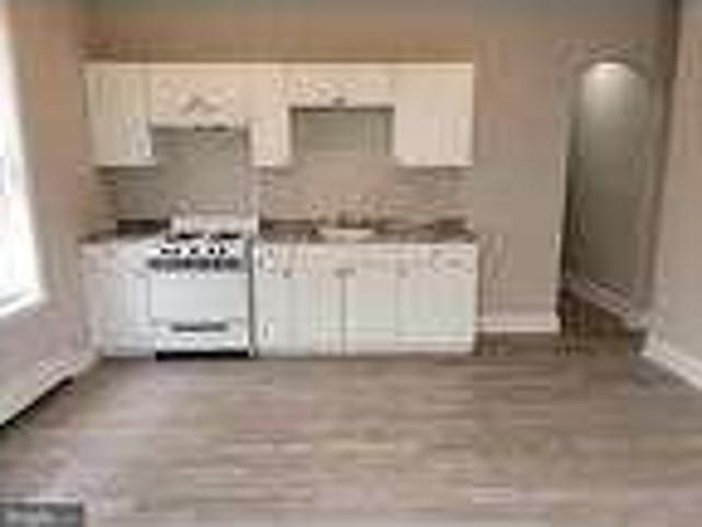 2 bedroom in Philadelphia Pennsylvania 19151