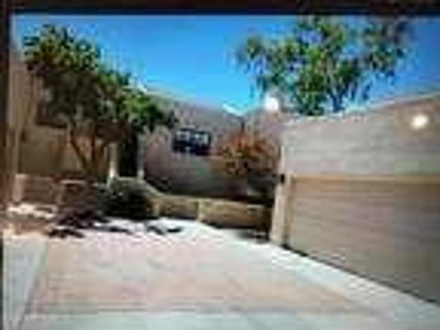 2 bedroom in Phoenix Arizona 85016