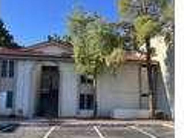 2 bedroom in Phoenix Arizona 85044
