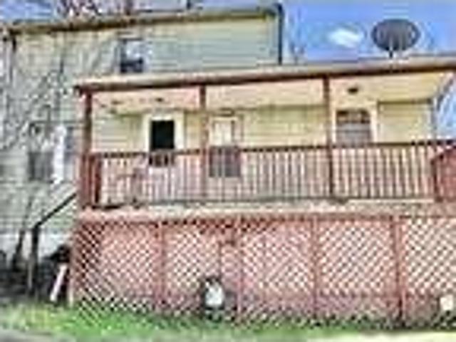 2 bedroom in Pittsburgh Pennsylvania 15235