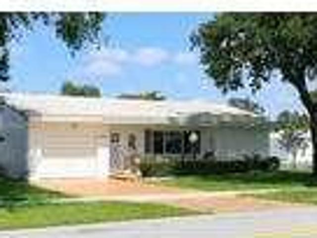 2 bedroom in Plantation FL 33322