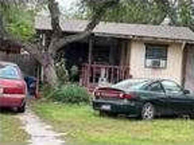 2 bedroom in Rockport TX 78382