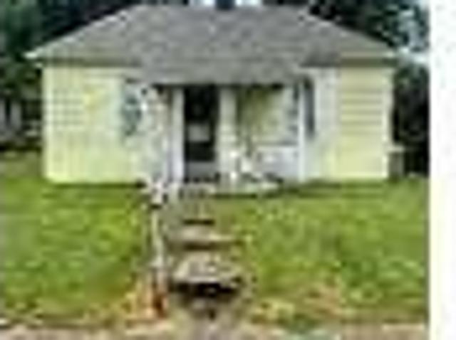 2 bedroom in Richmond Missouri 64085