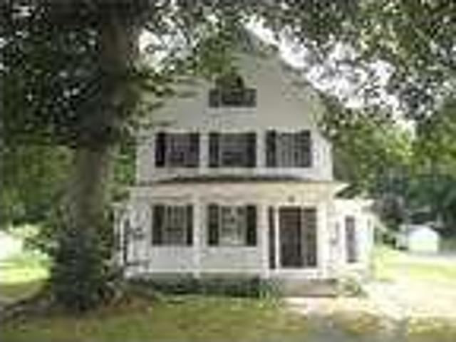 2 bedroom in Woodbury Connecticut 06798