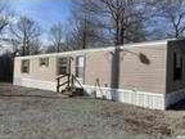 2 bedroom in Woodlawn IL 62898