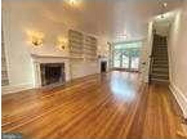 2 bedroom in Washington District of Columbia 20007