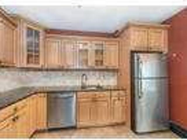 2 bedroom in West New York New Jersey 07093