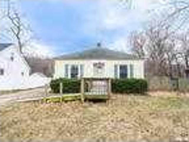 2 bedroom in West Peoria IL 61604
